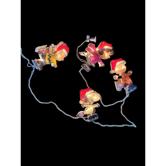 Peanuts | Holiday | Peanuts Charlie Brown Snoopy String Lights Working ...